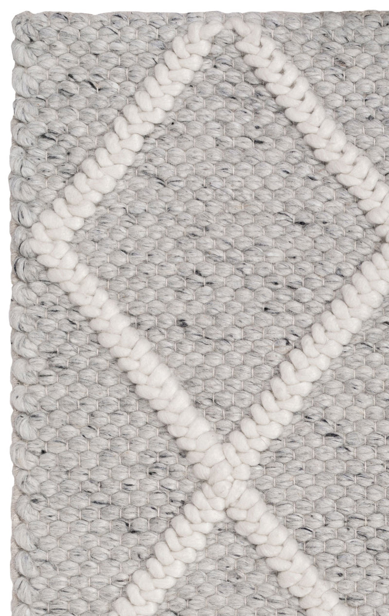 Crysta Diamond Rug – enspirefurniture